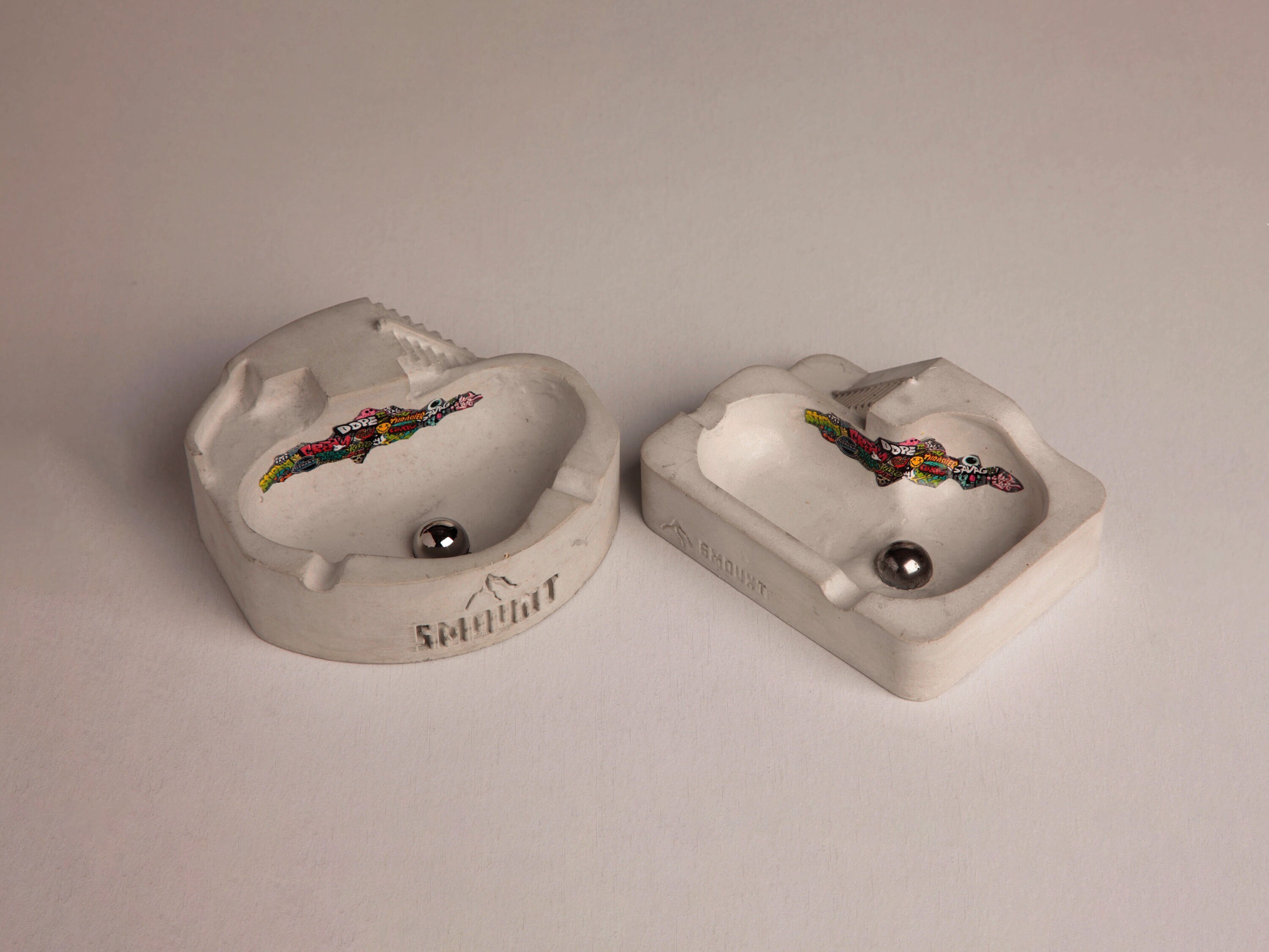 Round and Square Skatepark Ashtray Set - Etsy