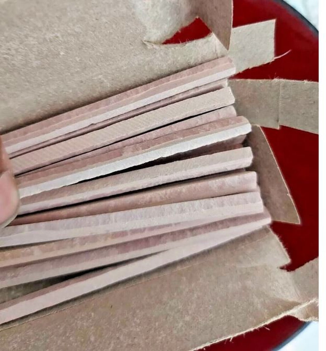 Sample 100 Gm Red /pink Thick Edible Organic Fat Slate Shale Pencil ...