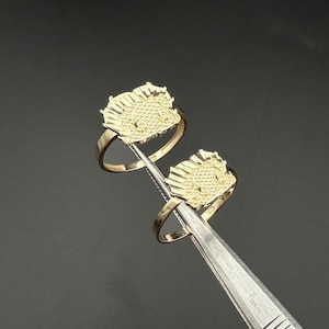 10k Solid Gold Betty Boop Ring/ Y2K / Sassy Betty Boop / Gift - Etsy