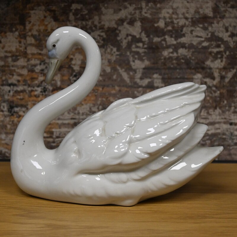 Swan Ceramic - Etsy