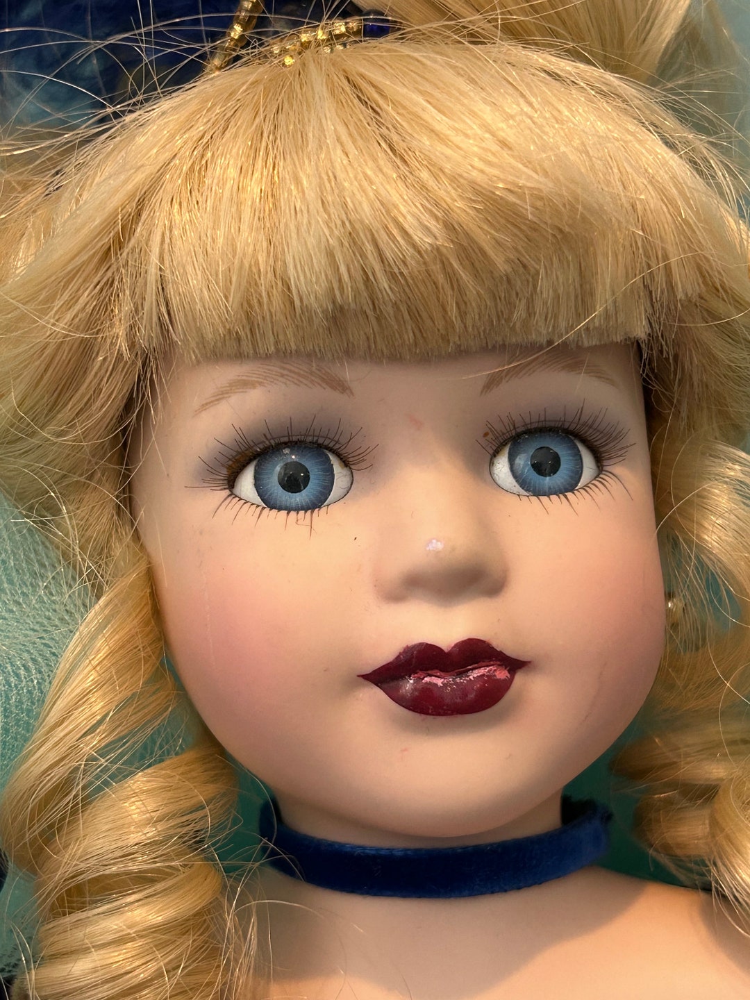 Lola - Vintage Show-stopper Spirit Porcelain Doll - Etsy