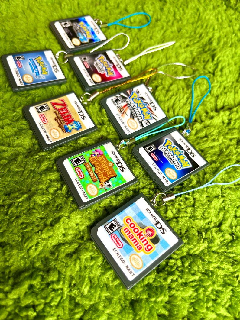 DS Game Card Phone Charm Keychains, Video Game Cartridge Replica ...
