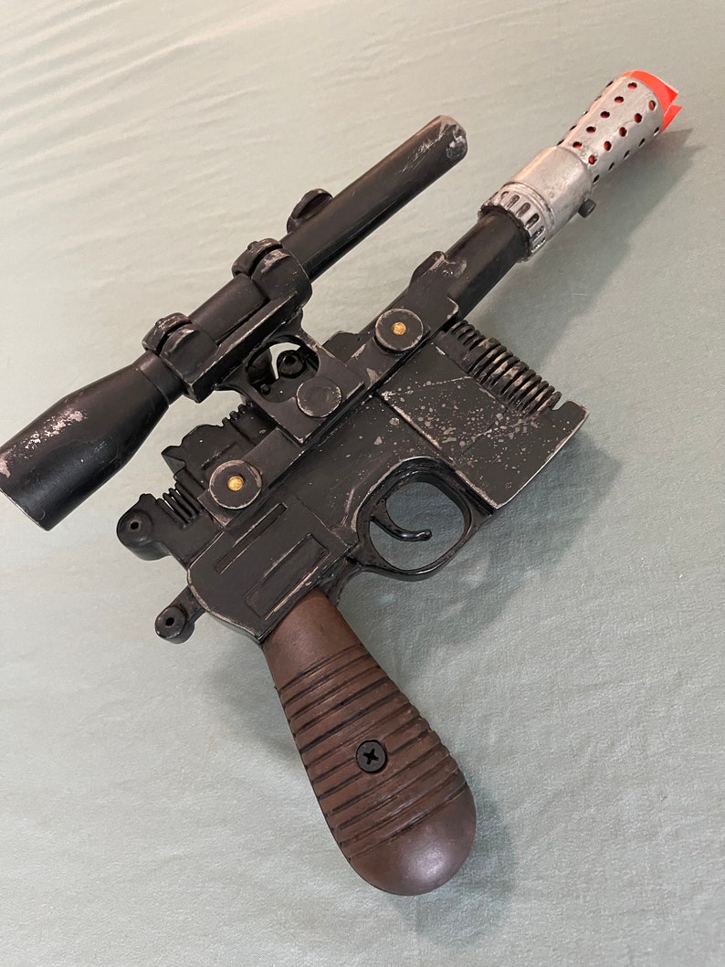Star Wars DL-44 Blaster Prop Replica - Etsy