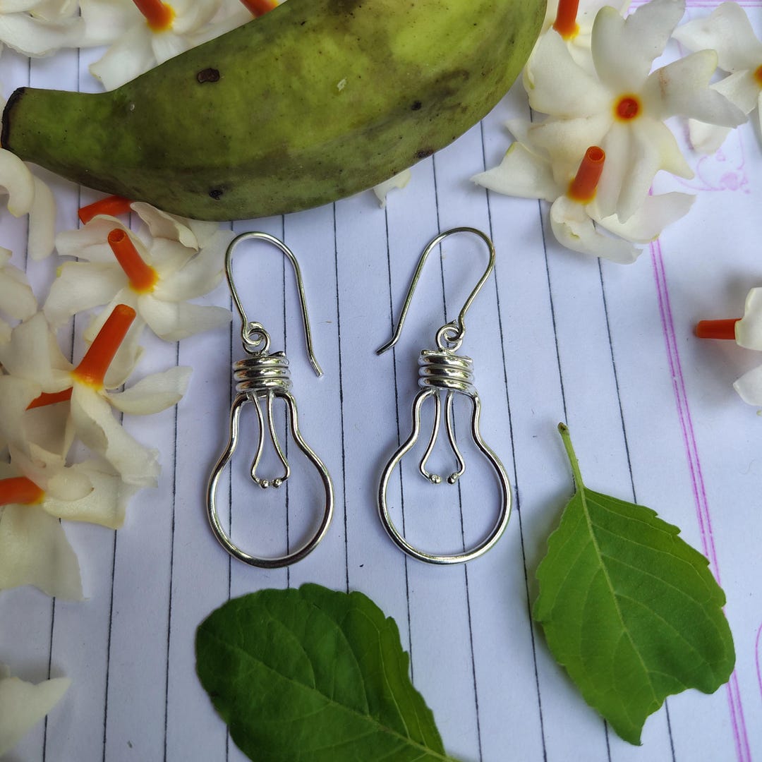 Large Idea Lightbulb Earrings - Light Bulb Dangle Drop Earrings With ...