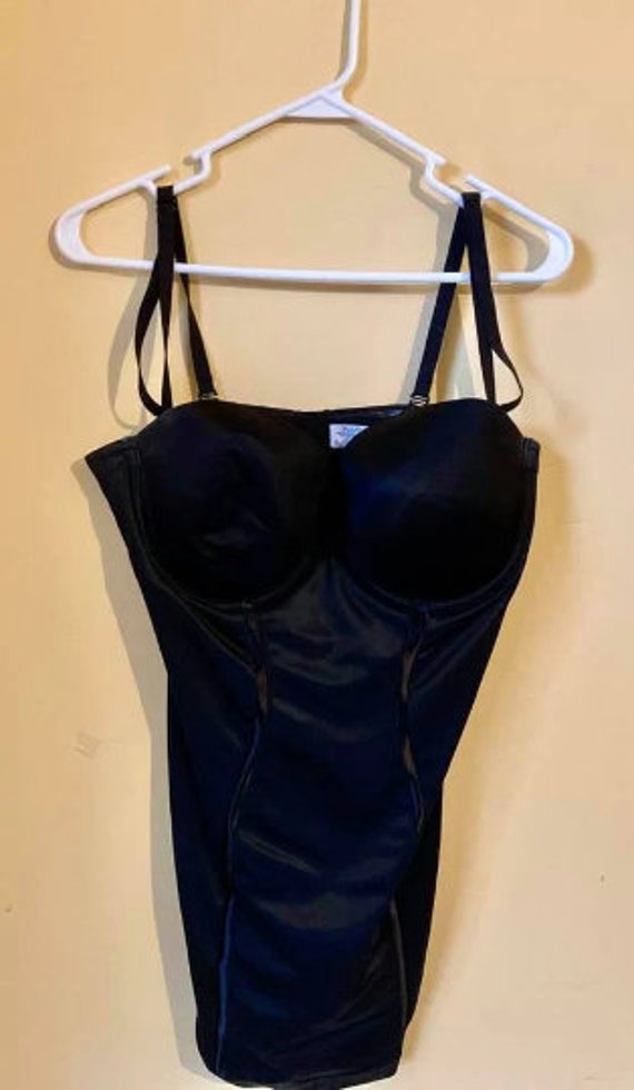 Maidenform Flexees Body and Panty Shaper Style Number… - Gem