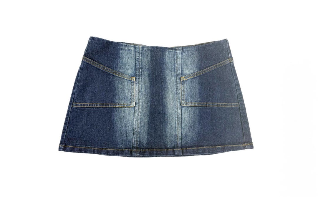 Vintage 2000’s Denim Mini Skirt - 32" Waist - Etsy