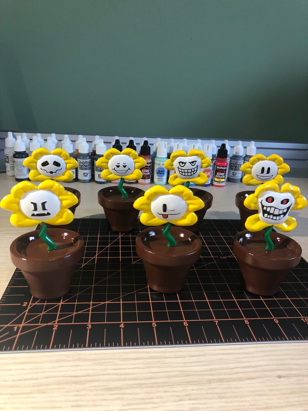 Flowey the Flower Undertale in Hand-painted Resin - Etsy