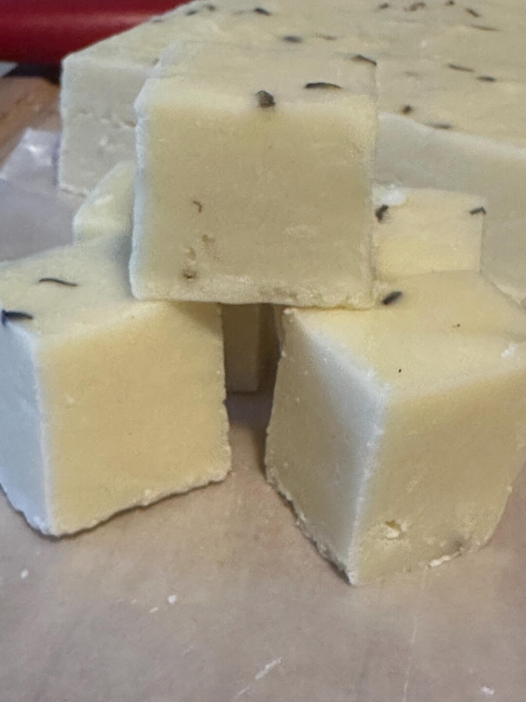 Wildflower Honey and Lavender Flower White Chocolate Fudge Sent ...