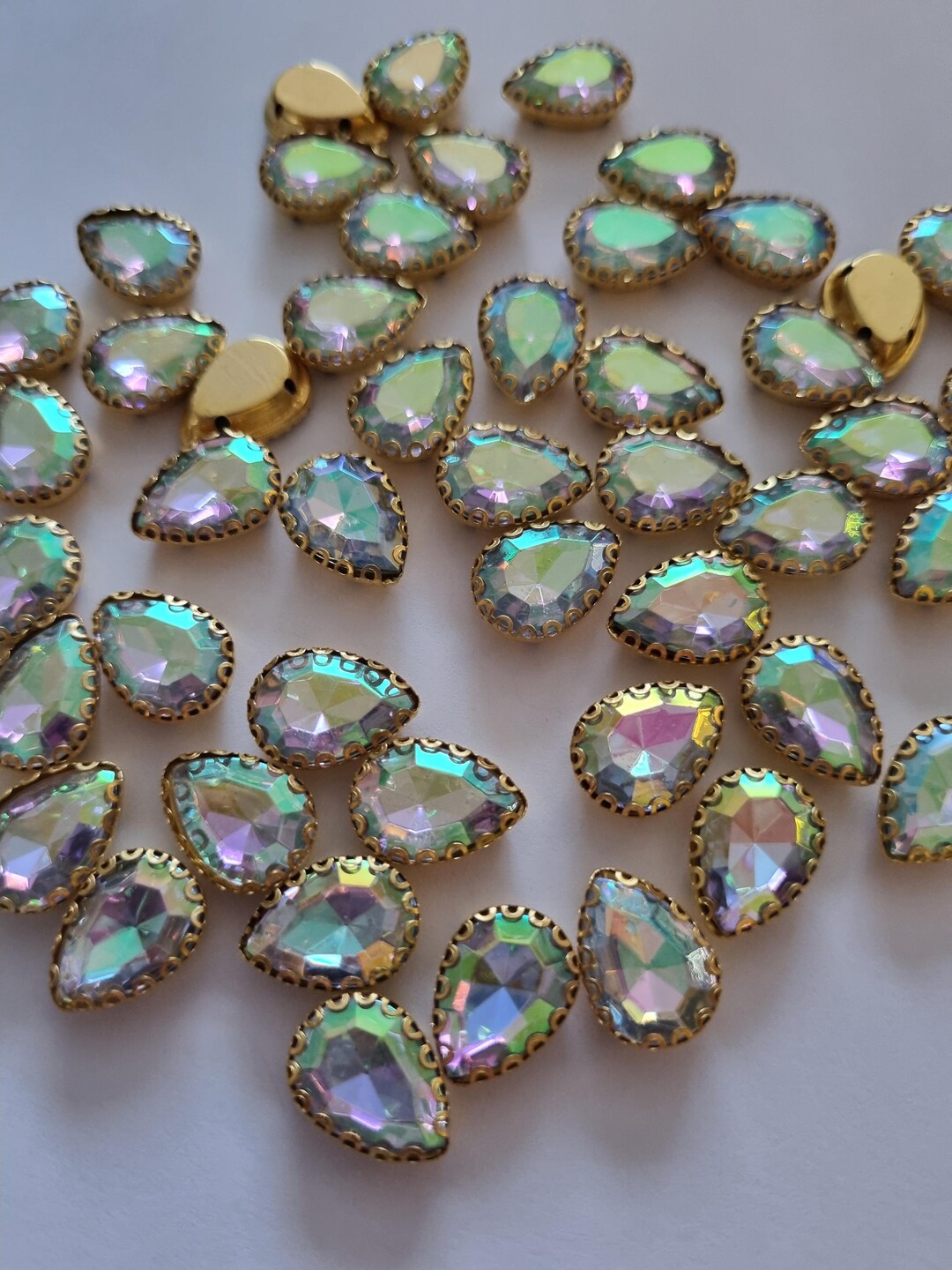 50 Sew on Green Teardrop Crystal Rhinestones With Claw, 15x10 Mm ...