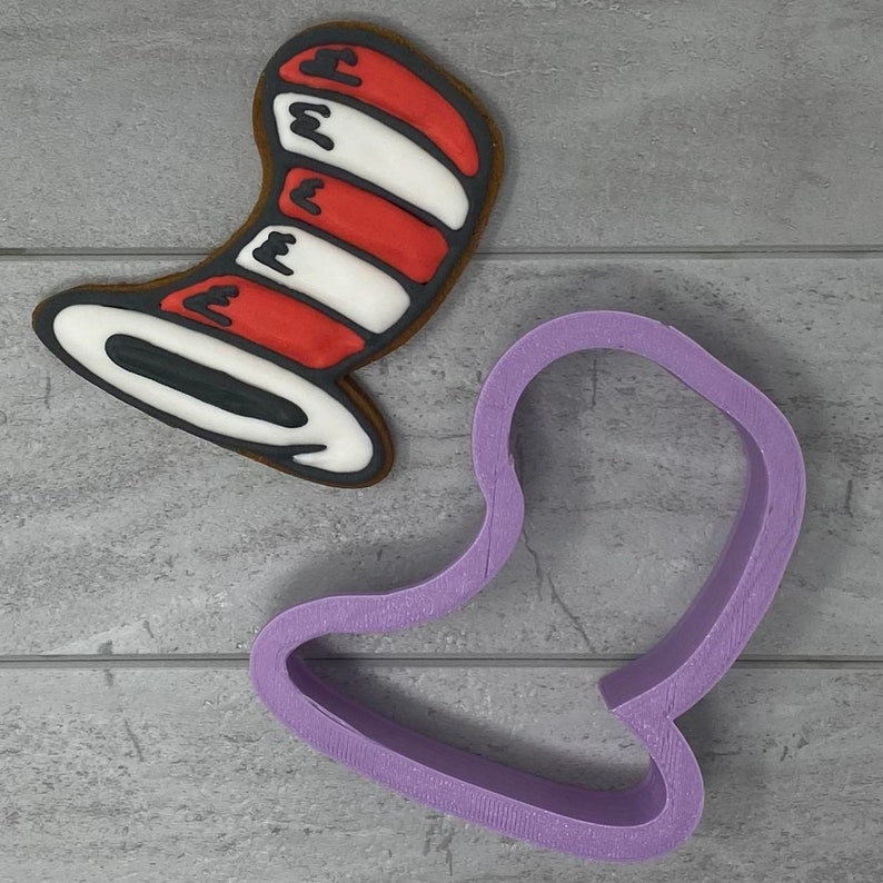 Dr Seuss Cookie Cutter Cutters Set, Green Eggs and Ham, Cat in the Hat ...