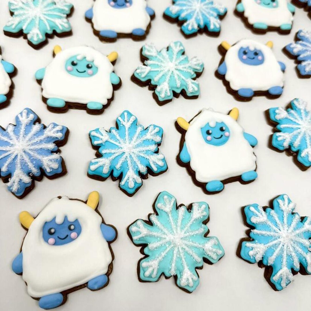 Winter Yeti and Snowflake Cookie Cutter Set, Holidays, Snowflakes, Fun ...
