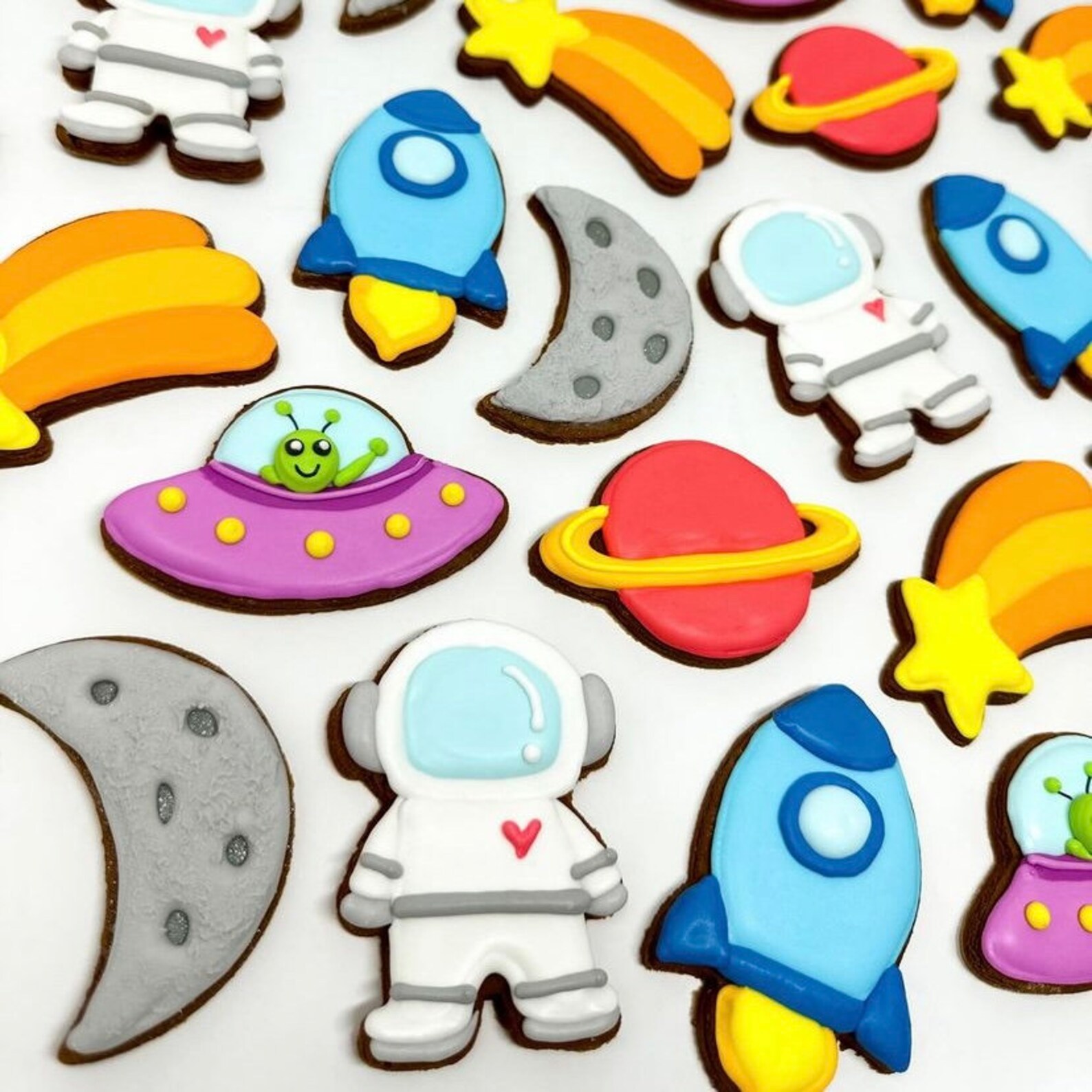 Space Cookie Cutter Set - Rocket, Planet, Shooting Star, Moon, Spaceman ...