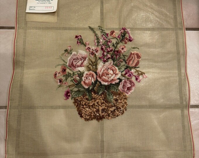 Vintage POMAN Pre-worked Petit Point Needlepoint Canvas 18x18 Art 3568 ...