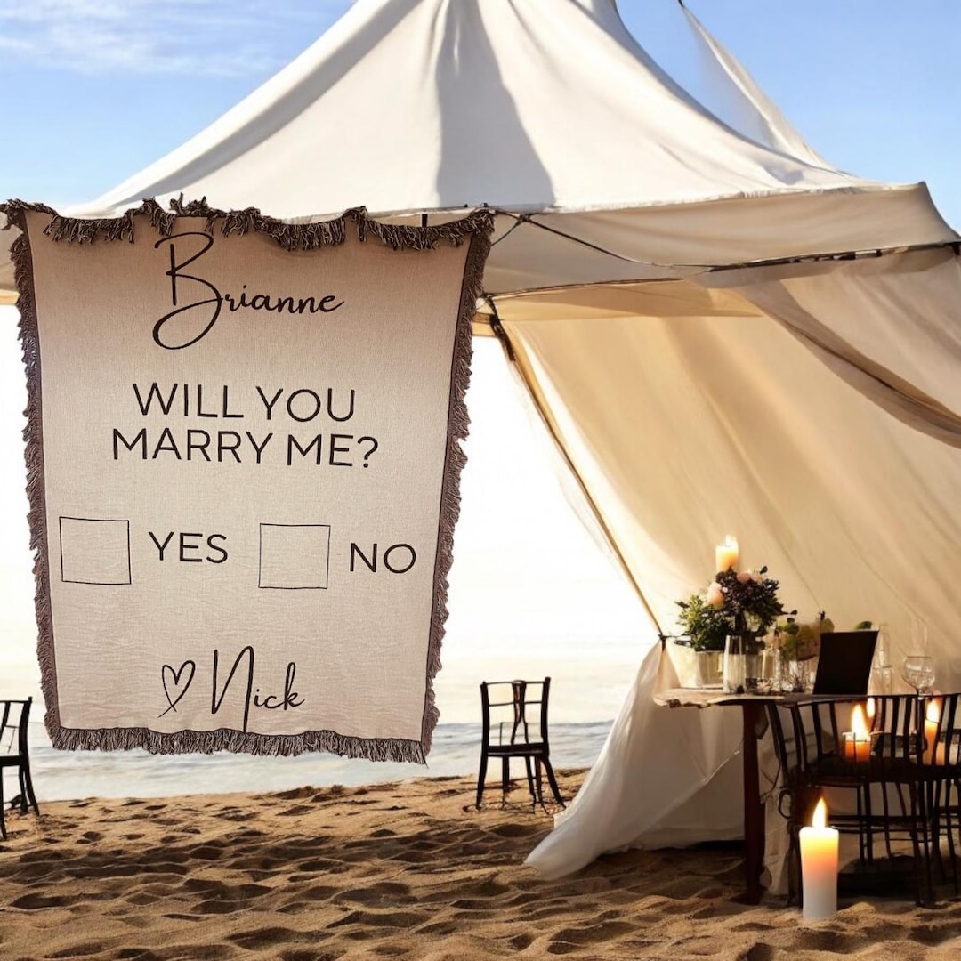 Will You Marry Me Sign Blanket Proposal Ideas Wedding Proposal ...