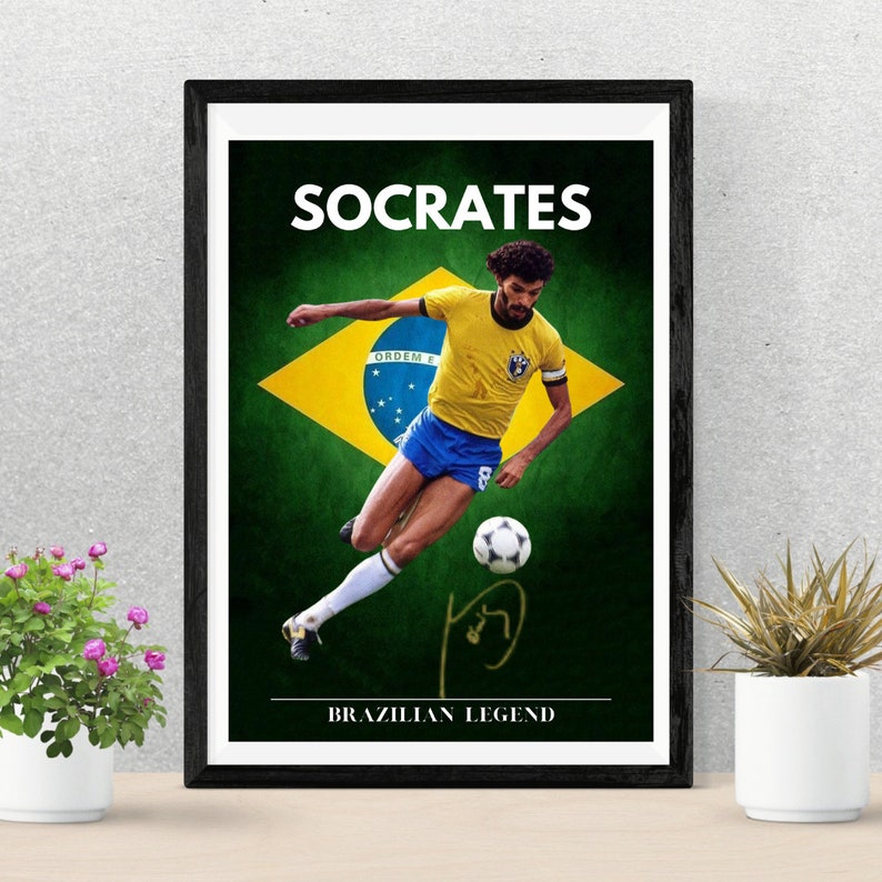 SOCRATES POSTER Brazilian Soccer Legend Football Walkpaper Soccer Deco ...