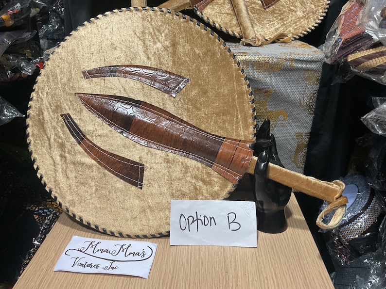 Igbo Odogwu Hand Fan: Animal Skin Traditional Akupe for Celebrations - Etsy