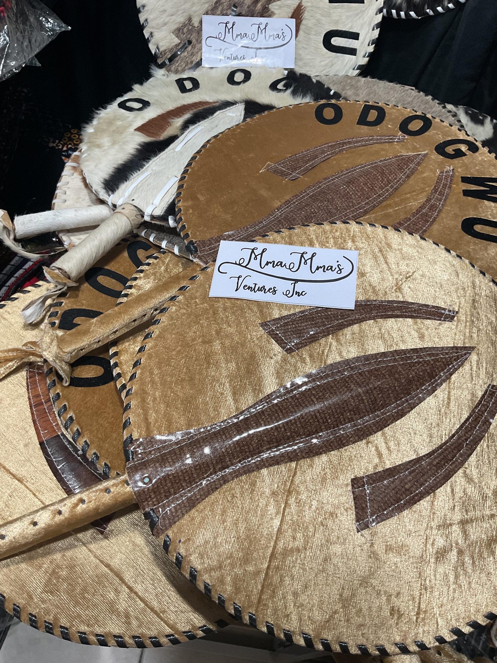 Igbo Odogwu Hand Fan: Animal Skin Traditional Akupe for Celebrations - Etsy