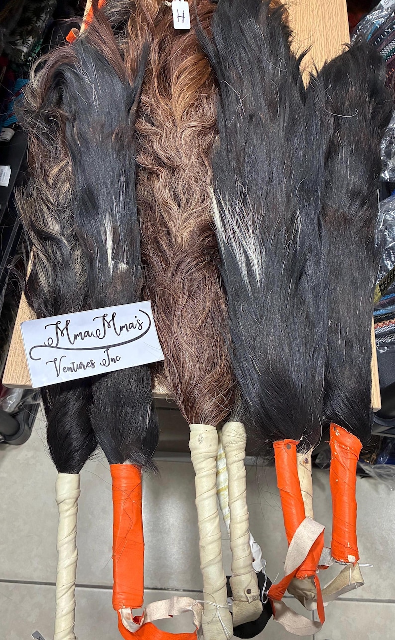 Black Irukere: Medium Size African Horsetail Fly Whisk, Nigerian ...