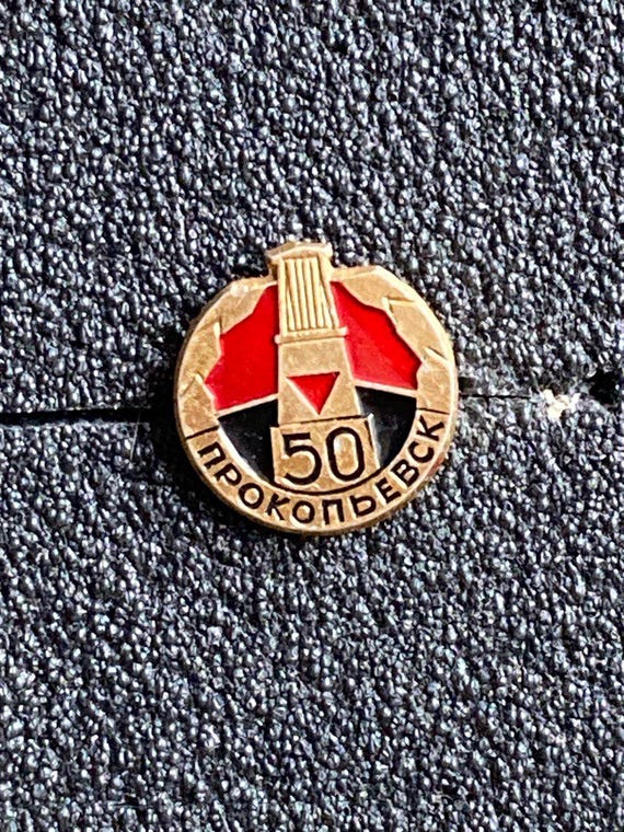 Soviet Union Memorabilia Lot - Rare Badges from the U… - Gem