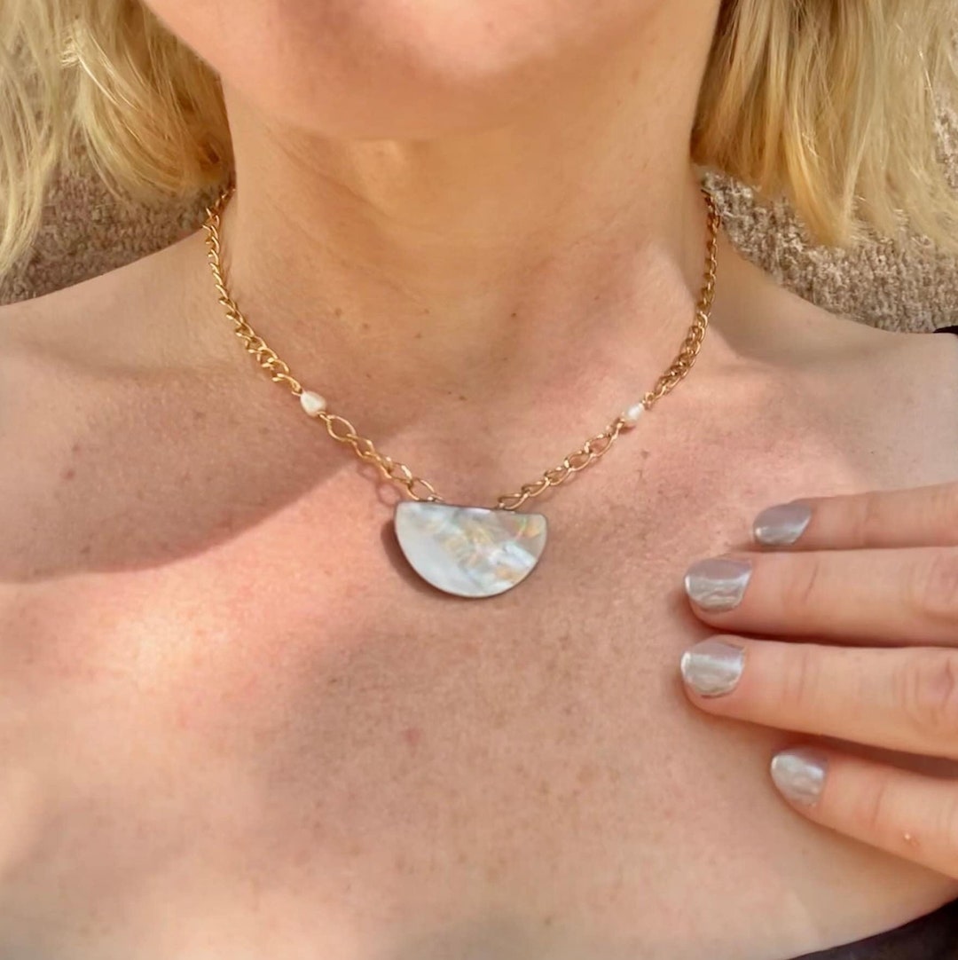 ORACLE Half Moon Shell and Pearl Collar Necklace - Etsy