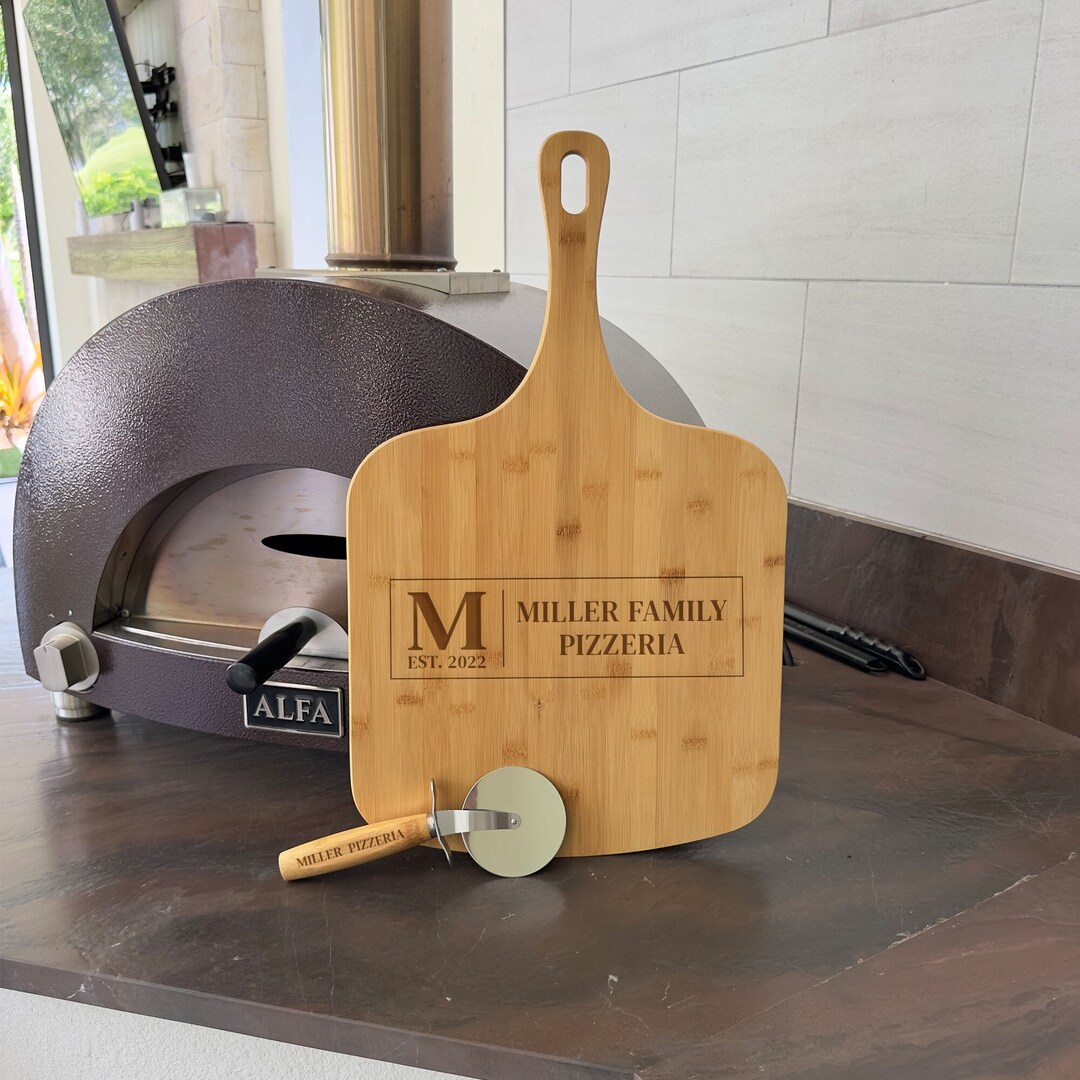 Personalized Pizza Peel and Pizza Cutter, Custom Pizza Stone, Engraved ...