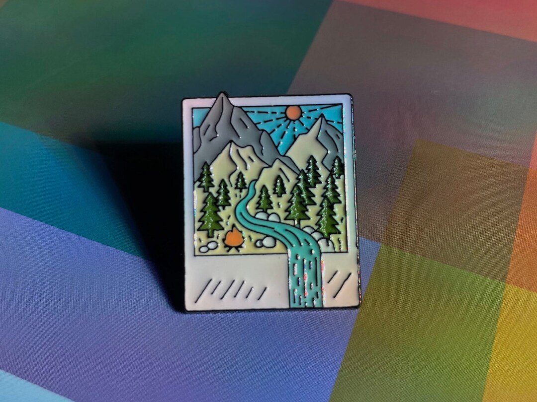 Mountain Polaroid Photo Enamel Pin, Nature Mountain Pin Badge - Etsy