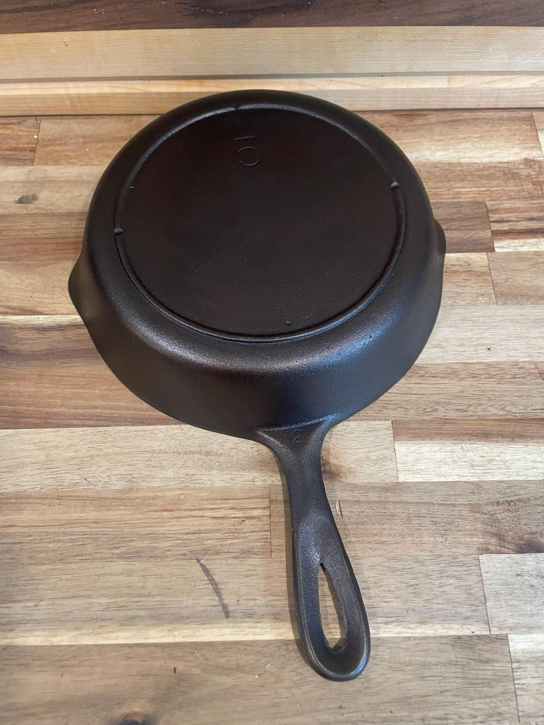 Lodge Three Notch #5 Cast Iron Skillet - Etsy