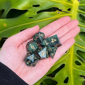 Fey's Fate - Handmade Sharp-edge Dungeons and Dragons TTRPG 7 Piece ...