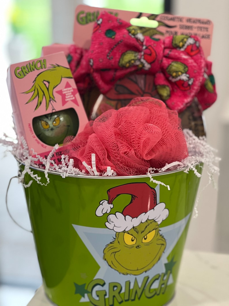 Grinch Spa Gift Basket - Etsy