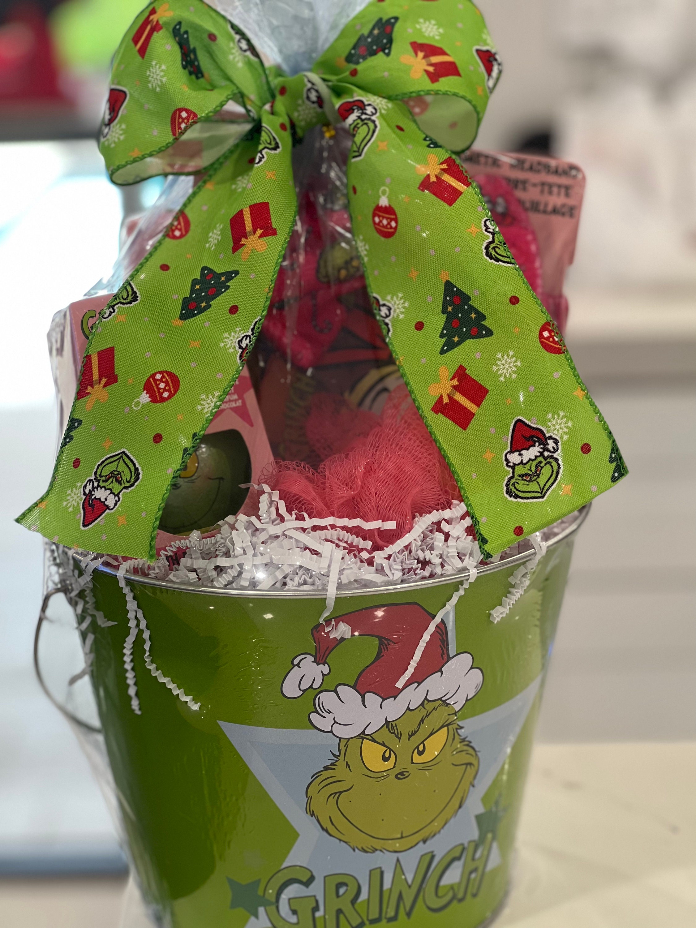 Grinch Spa Gift Basket - Etsy