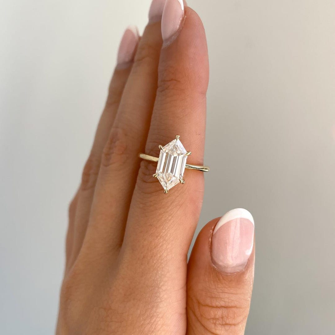 2.60tcw Hexagon Lab Diamond Engagement Ring | Hidden Halo | IGI ...