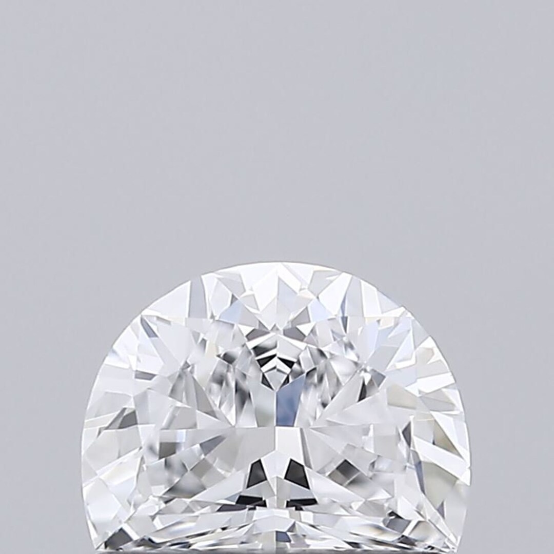 Half Moon 0.61ct E IF Lab Grown Diamond With IGI Certified Diamond for ...