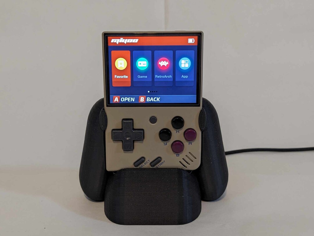 Miyoo Mini V1-V4 Comfort Grip and Magnetic Charging Dock - Etsy