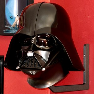 Cosplay Helmet Wall Mount Display Holder 3D Printed - Etsy