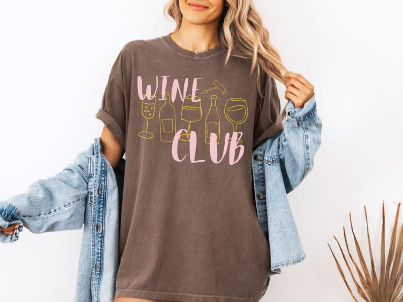 Wine Club Comfort Colors Tee: Retro Foodie Shirt - Etsy