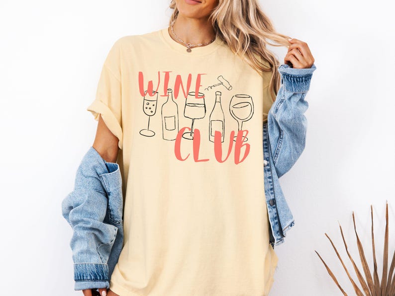 Wine Club Comfort Colors Tee: Retro Foodie Shirt - Etsy