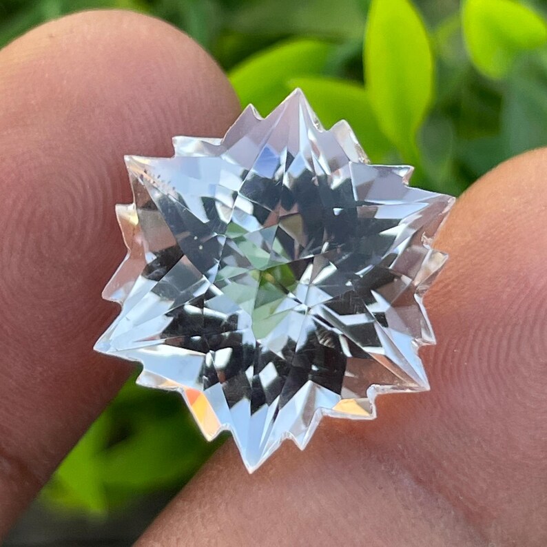 Natural White Quartz Snowflake Cut Gemstone: 21.85carats, 18mmx14mm - Etsy