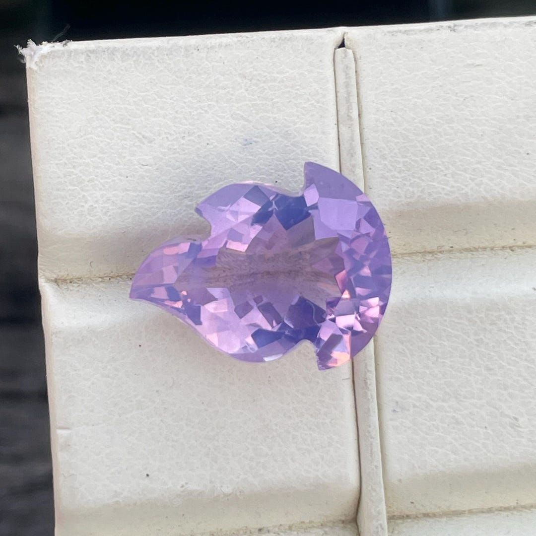 Lavender Moon Quartz Custom Fire Cut Gemstones,9.55 Ct, 13.50x17x8.50mm ...