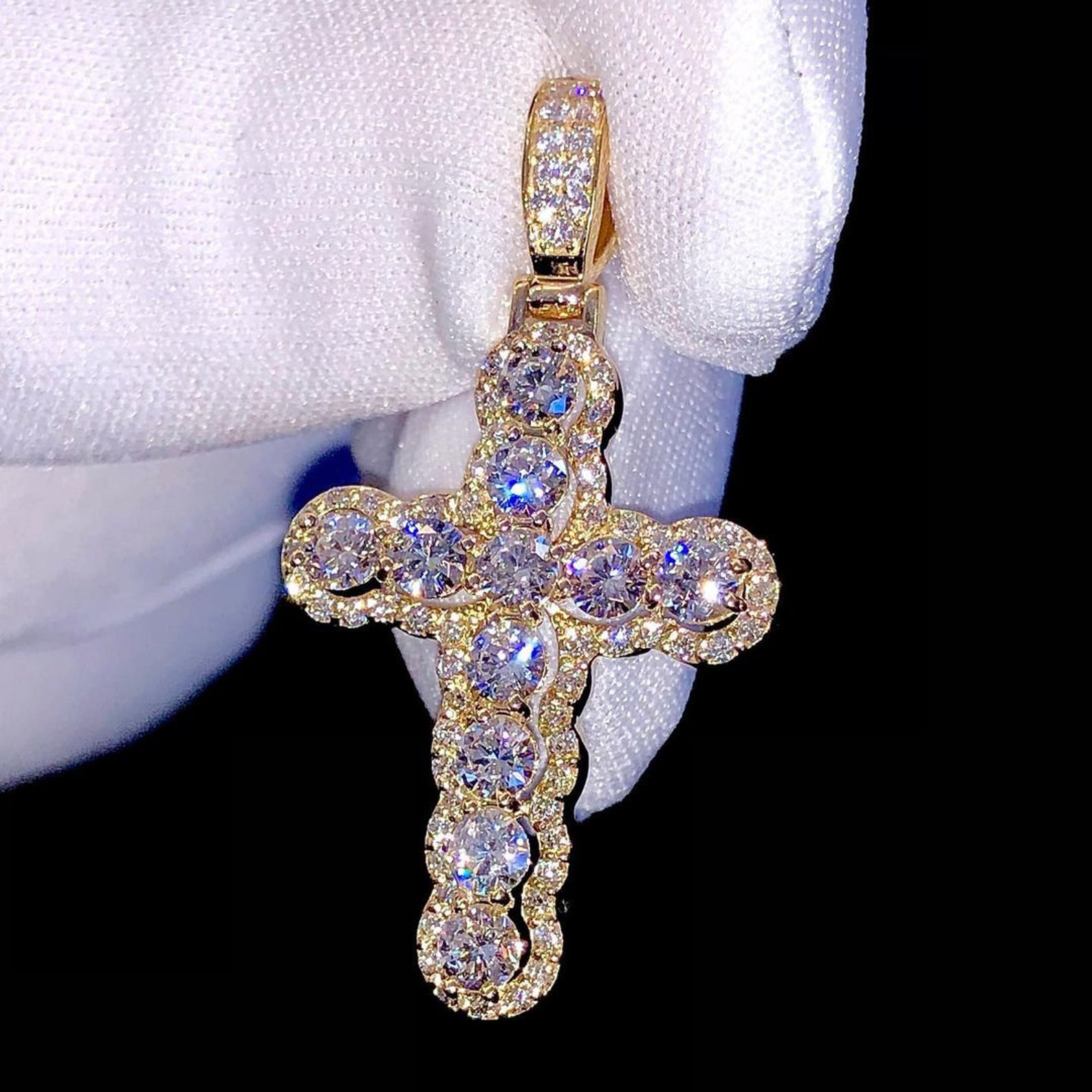 Iced Out Real VVS Moissanite Round Cross Charm Necklace, 14K Yellow ...