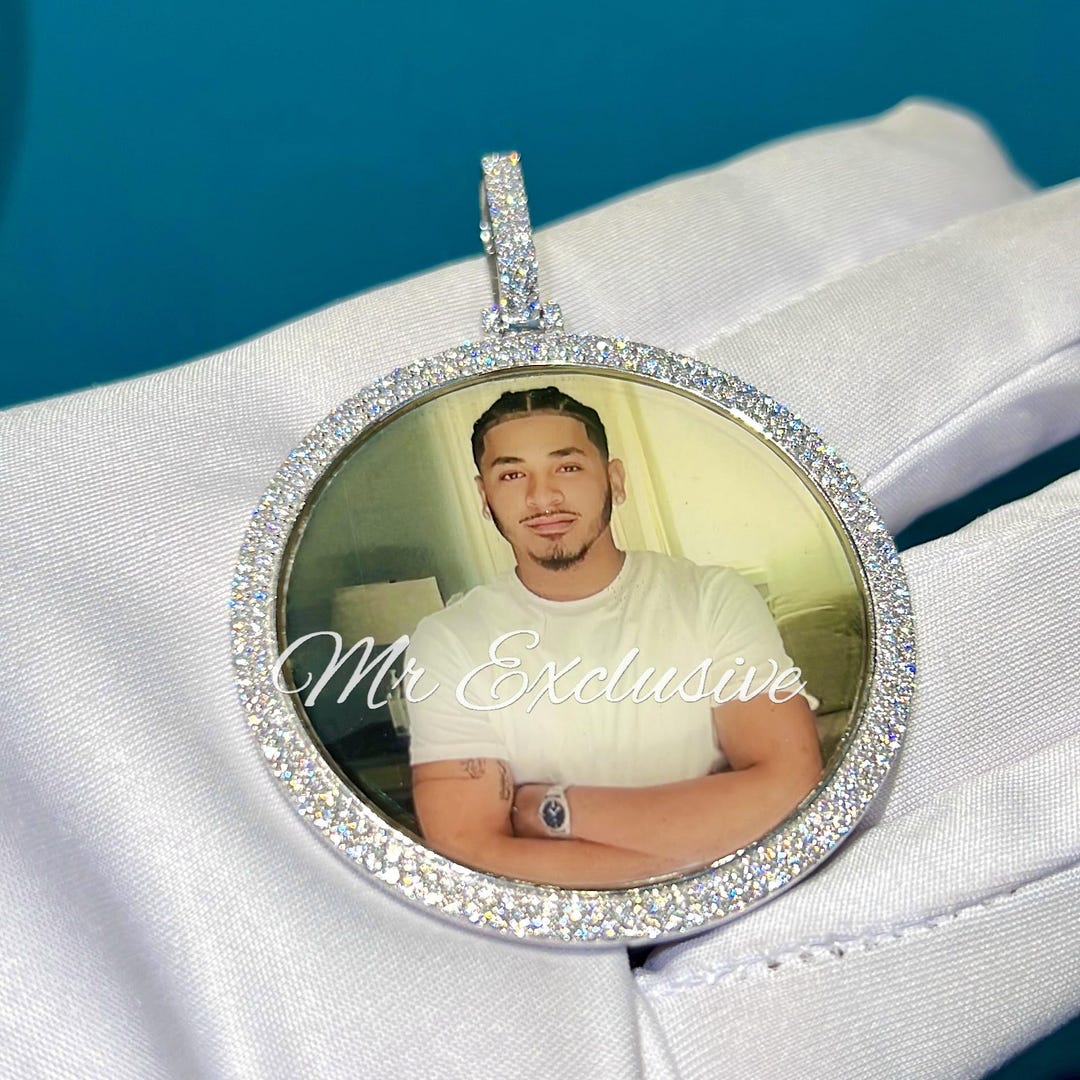 14K Solid Gold Rip Photo Pendant for Birthday Gift, Iced Out VVS Photo ...