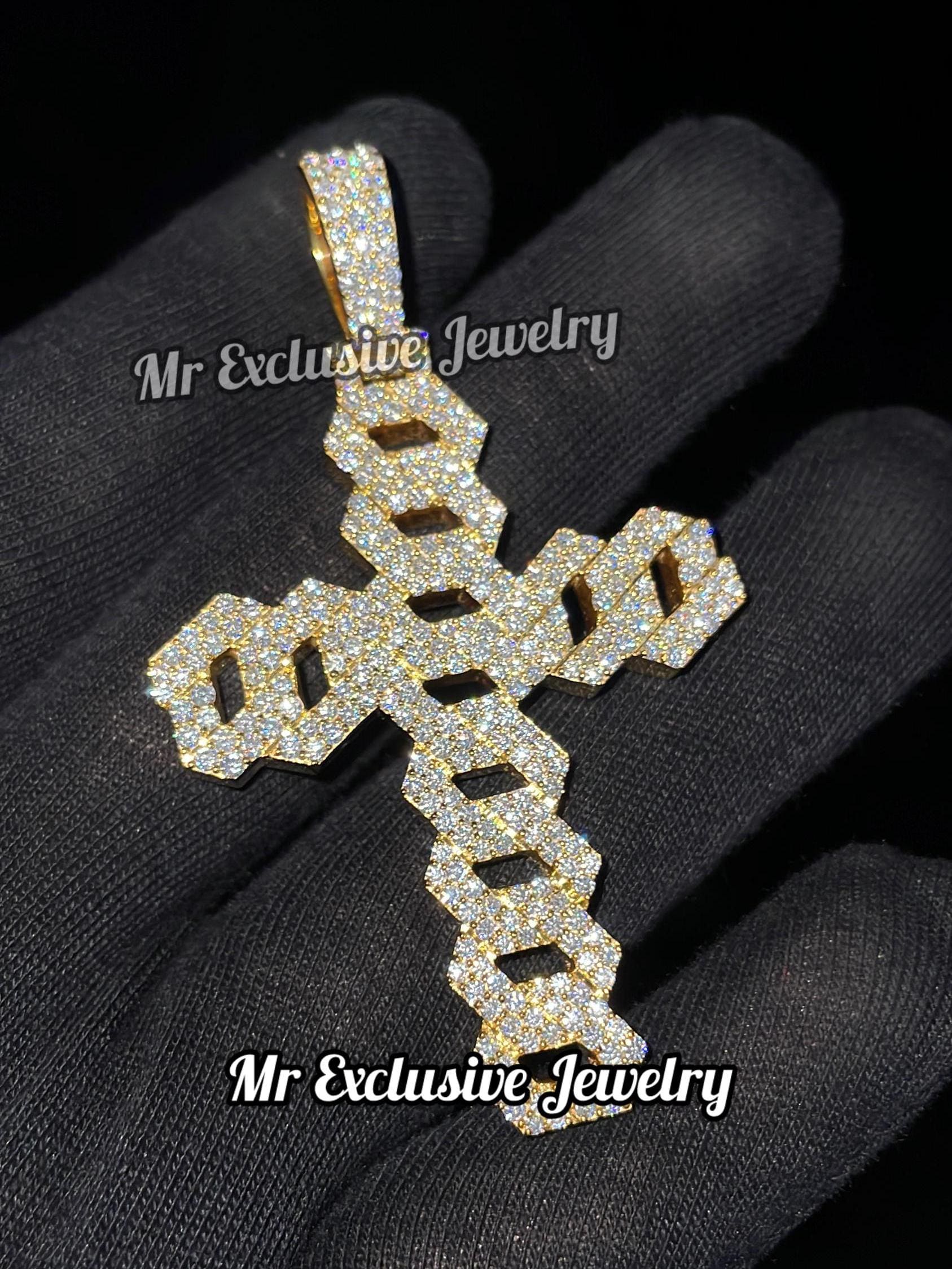 Iced Out Cuban Link Cross VVS Diamond Pendant 925 Silver Jesus Cross ...