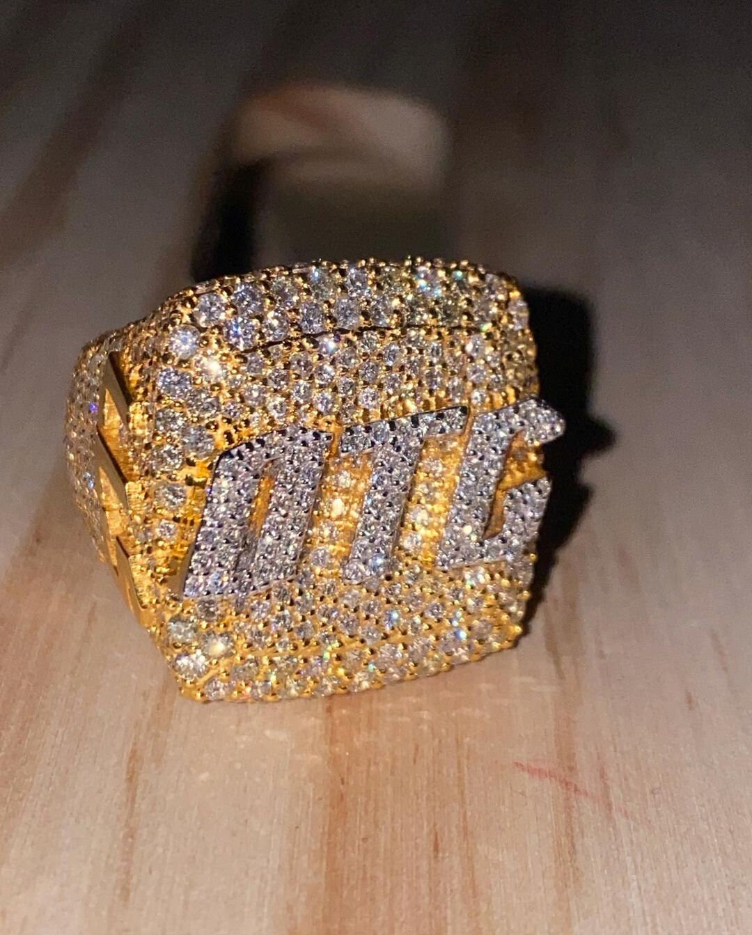 Men's Iced Out Champion Ring, Real VVS Diamond Hip Hop Ring, Custom ...