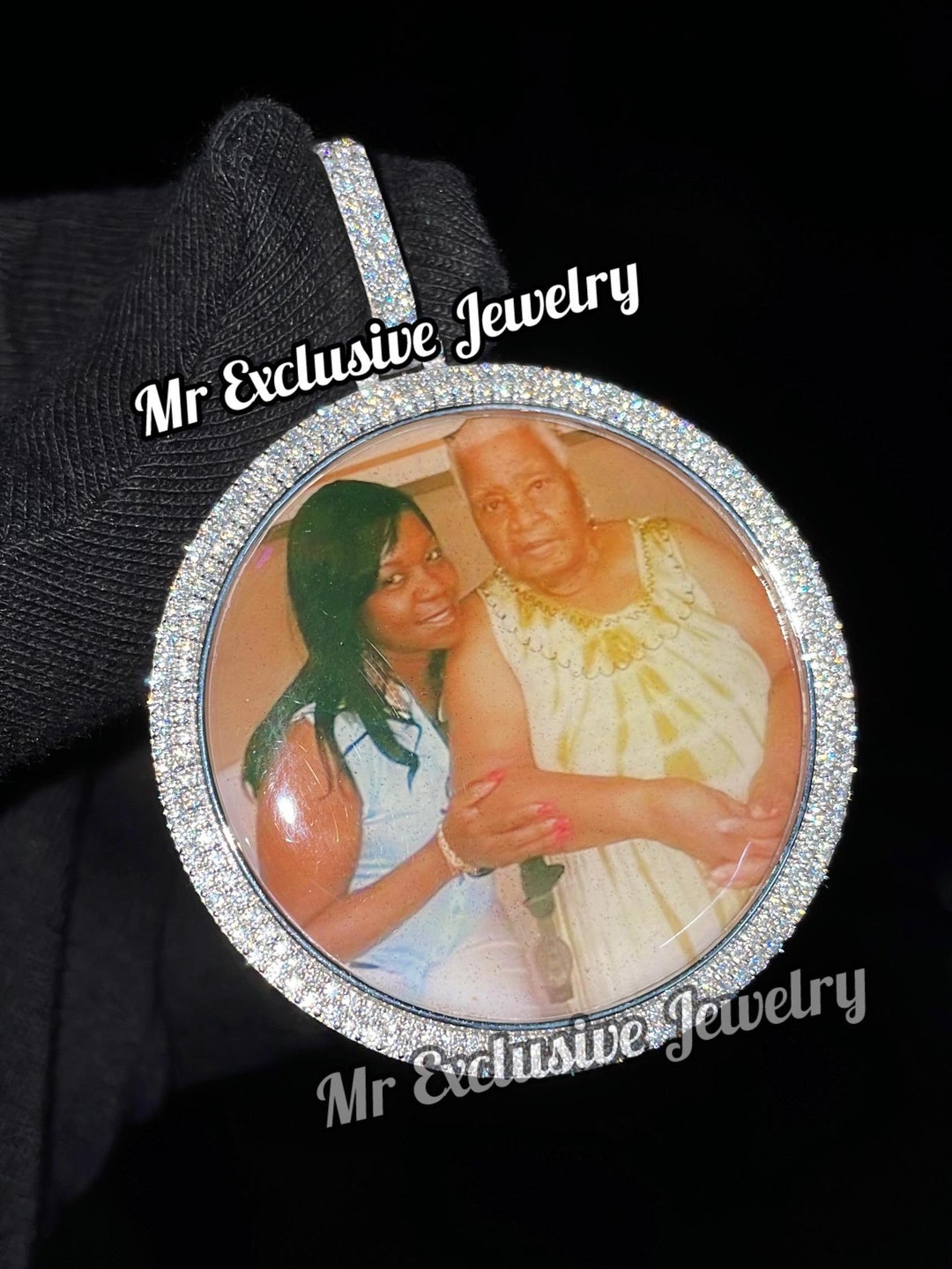 Premium Iced Out VVS Photo Pendant, Men's VVS Moissanite Charm, 14K ...
