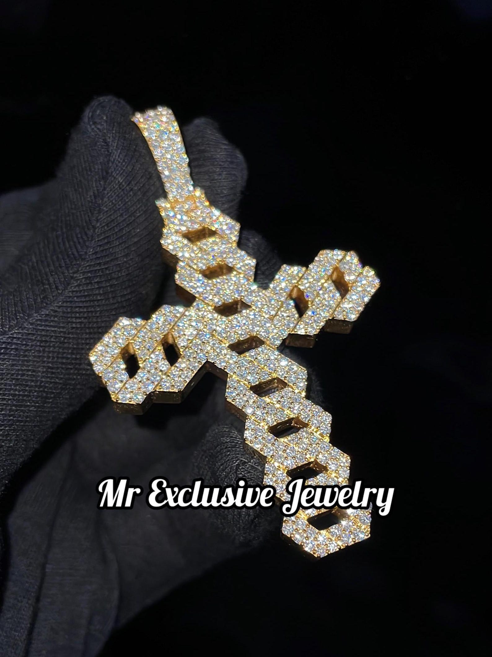 Iced Out Cuban Link Cross VVS Diamond Pendant 925 Silver Jesus Cross ...