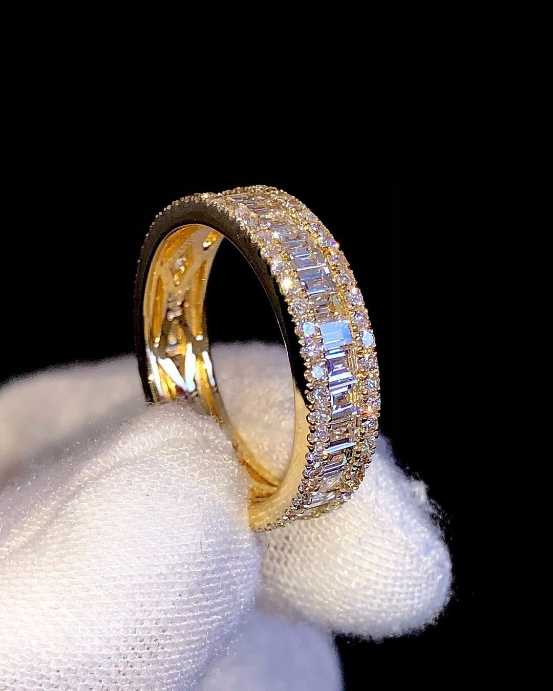 18K Yellow Gold Lab Grown Diamond Wedding Ring , Women VVS Lab Diamond ...