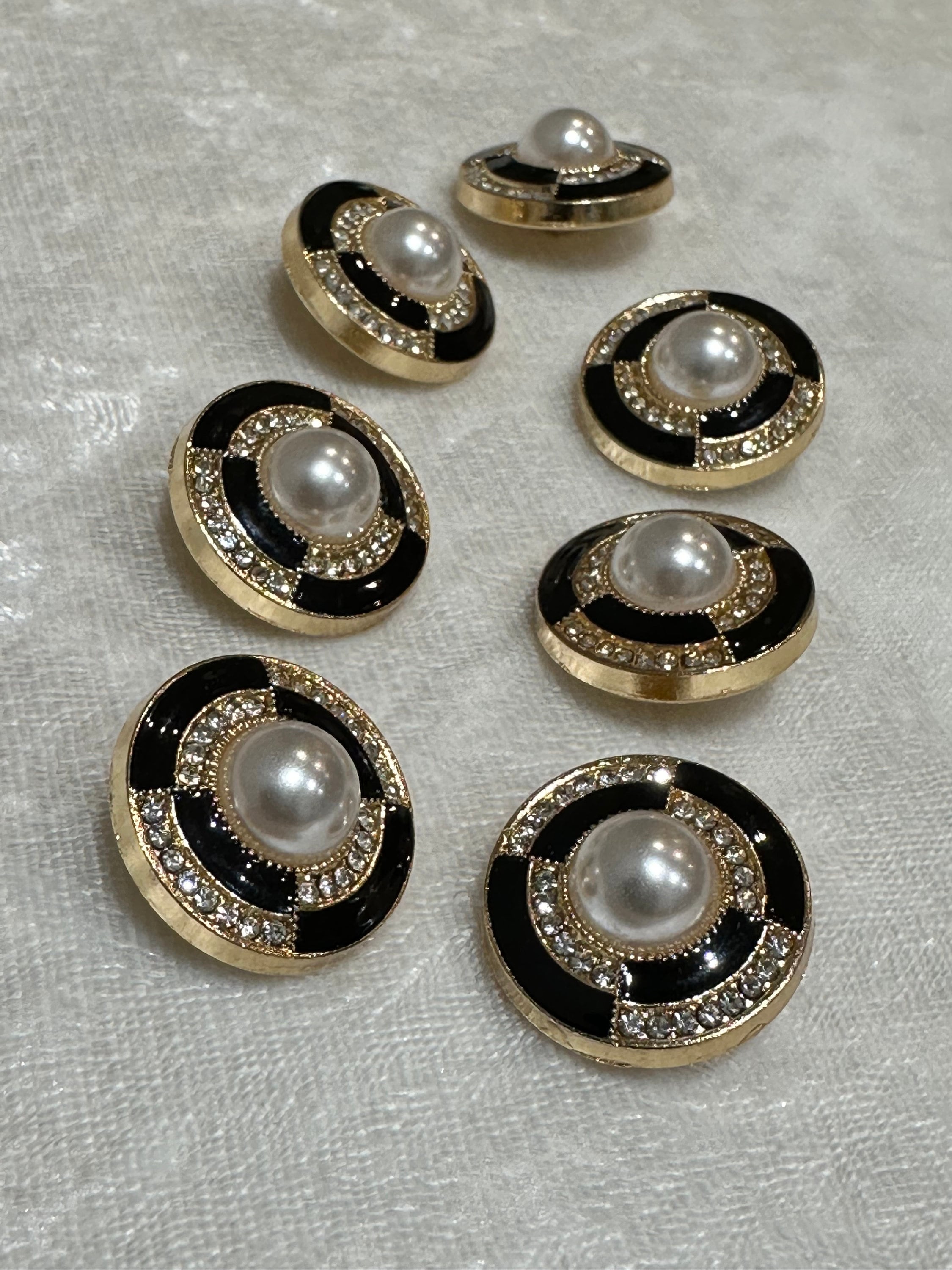 5x Luxury Gold and Black Colour Fancy Large Shank Buttons 18.5mm/22mm ...