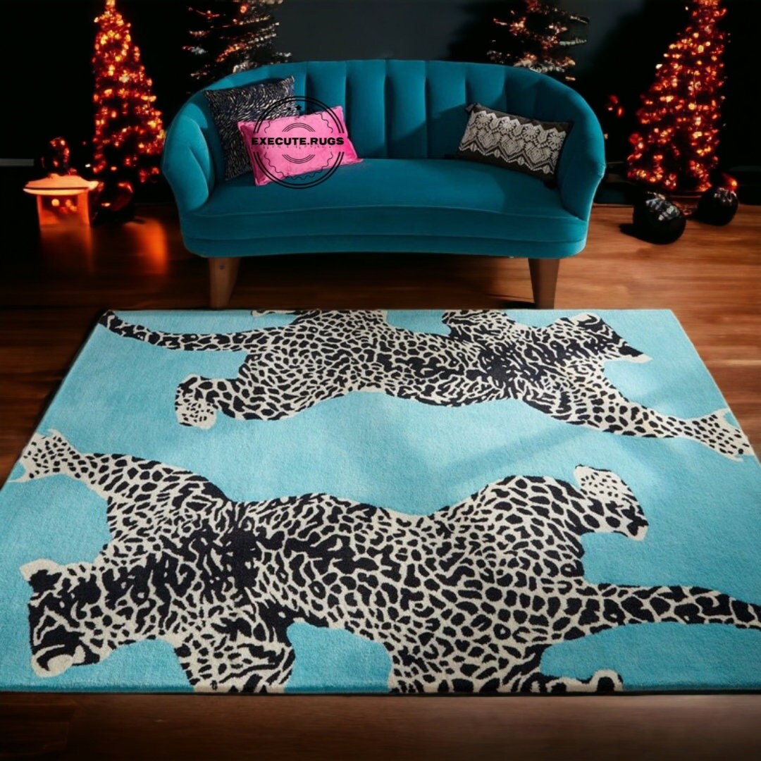 Custom Luxury Hand Tufted Leopard Rug Climbing Tiger Leopard ...