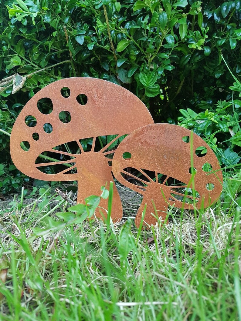 Metal Toadstools Garden Stake - Rustic Metal Mushrooms, Rusty ...