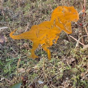 Metal T-rex Garden Sign, Garden Dinosaur Statue, Rusted Dinosaur Stake ...