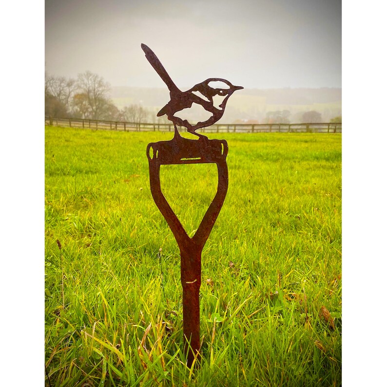 Robin Wren Garden Yard Art Metal Garden Stake Rustic Garden - Etsy